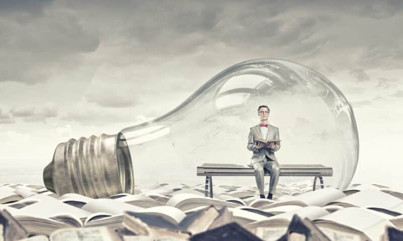 Non-Fiction Research Tips | Izzard Ink